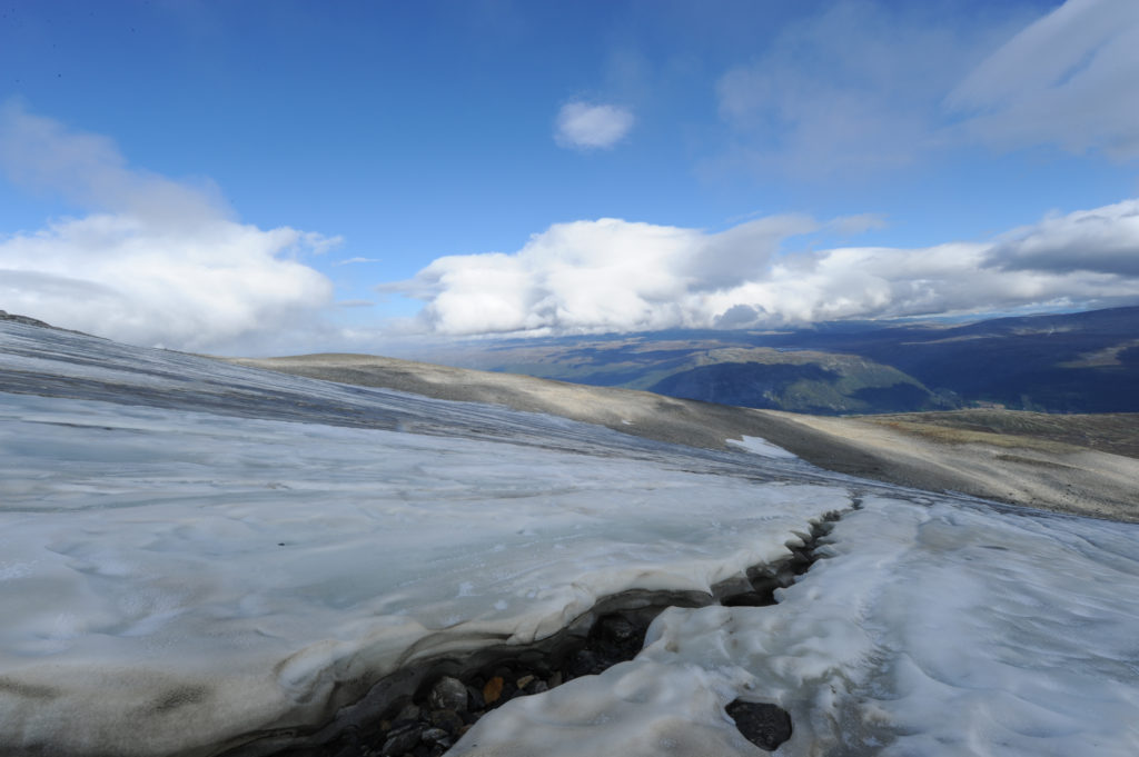 Scientific publications - Secrets of the Ice