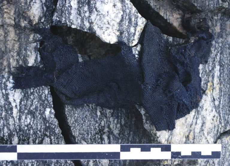 The Mystery Cloth from Lendbreen - Secrets of the Ice