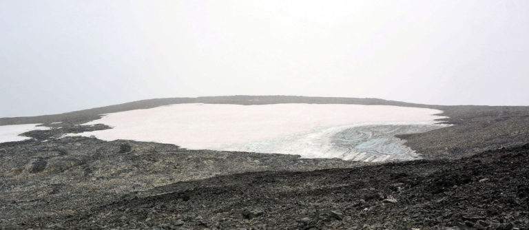Glaciers, ice patches and archaeology - Secrets of the Ice
